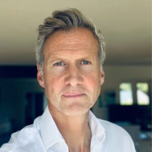 Charlie Sampson: How to lead by example with wellbeing - Workplace ...